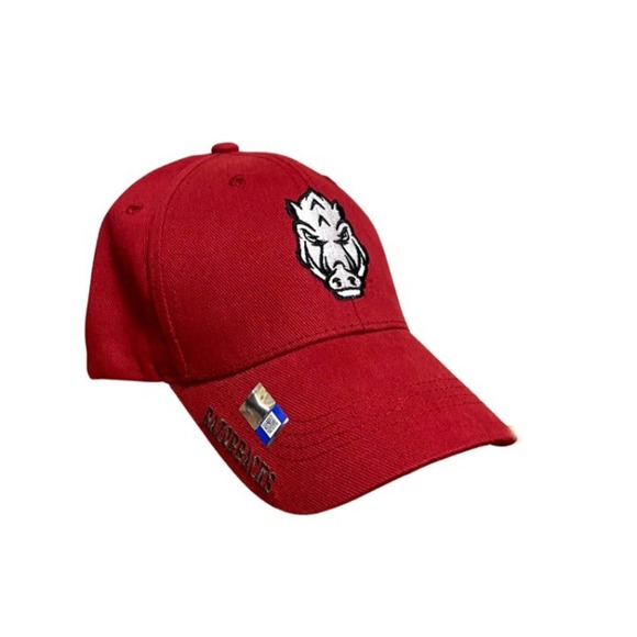 Russell Athletic | Accessories | Nwt Arkansas Razorback Official Cap ...
